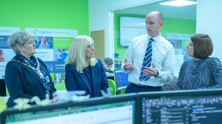 Green Home Systems celebrate British Chambers Award